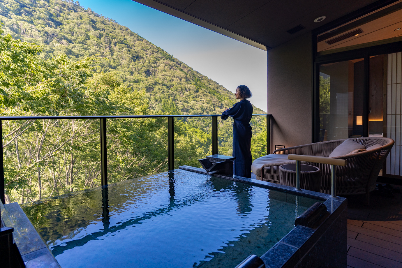 LOVETABI | 旅に恋する情報マガジン 箱根湯本のホテル「はつはな」で温泉・SPA・美食を一夜で堪能