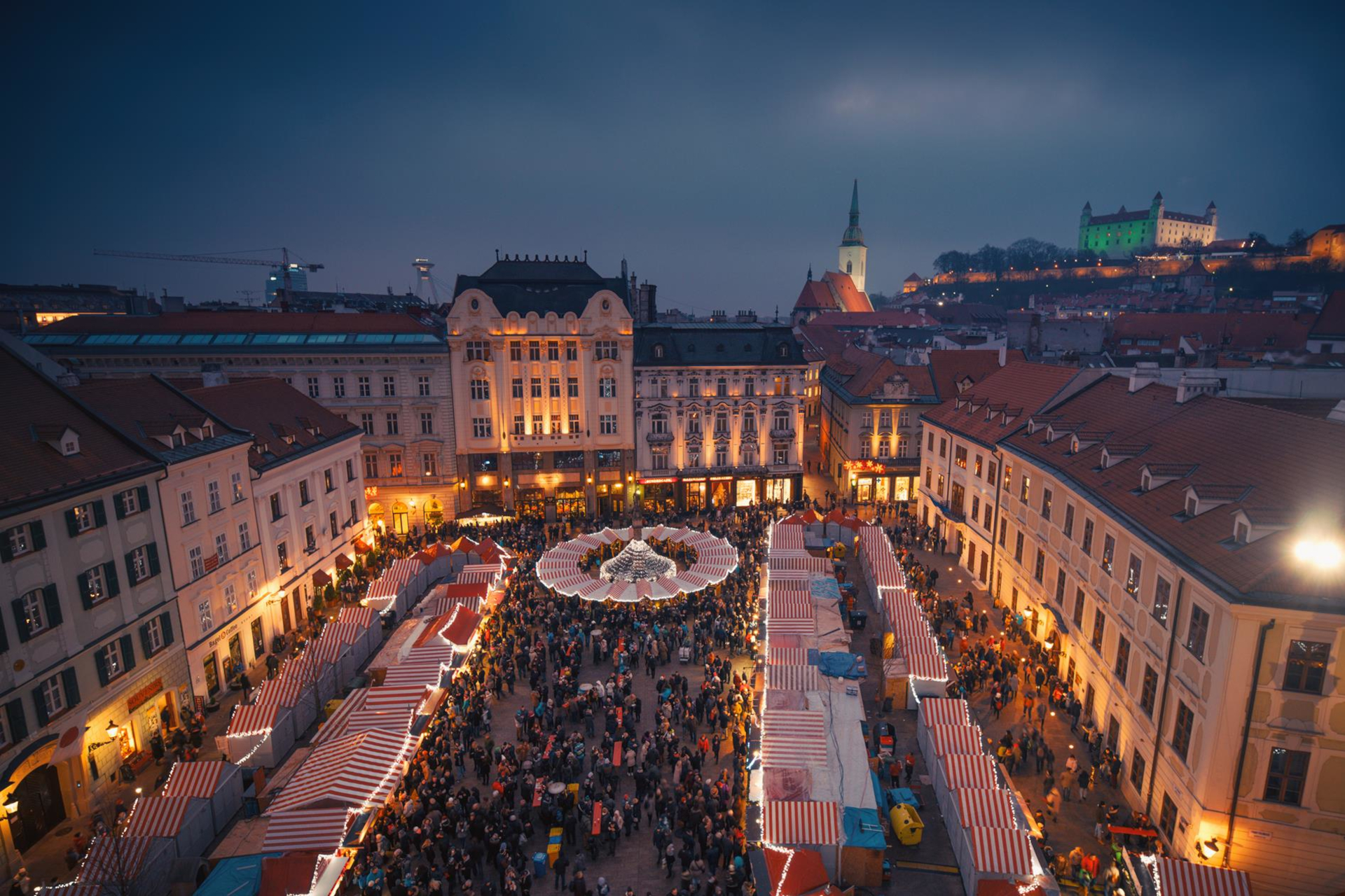 LOVETABI | 旅に恋する情報マガジン ヨーロッパのクリスマスマーケット12選！2024年版